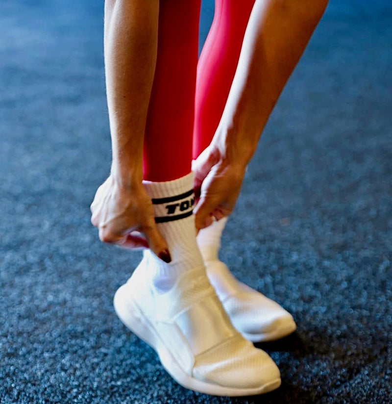 The TONA Half-Crew Workout Sock – TONA Activewear